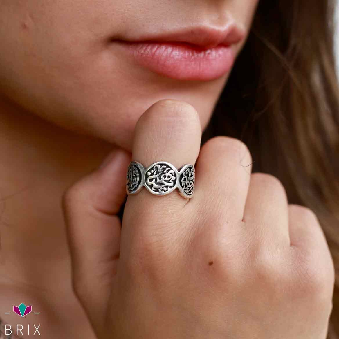 Calligraphy Ring - BRIX Silver